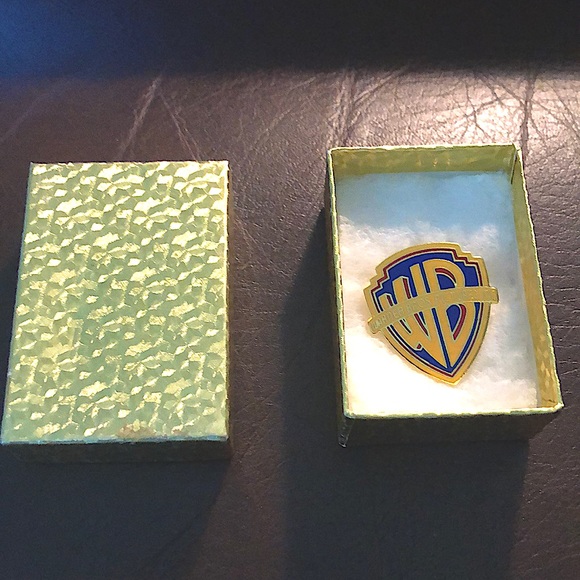 Accessories | Rare Vintage Warner Bros 199 Lapel Pin | Poshmark